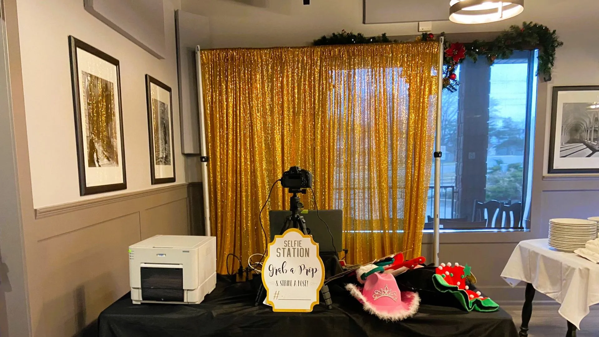 Photo Booth Backdrops | Balloon Decor Service